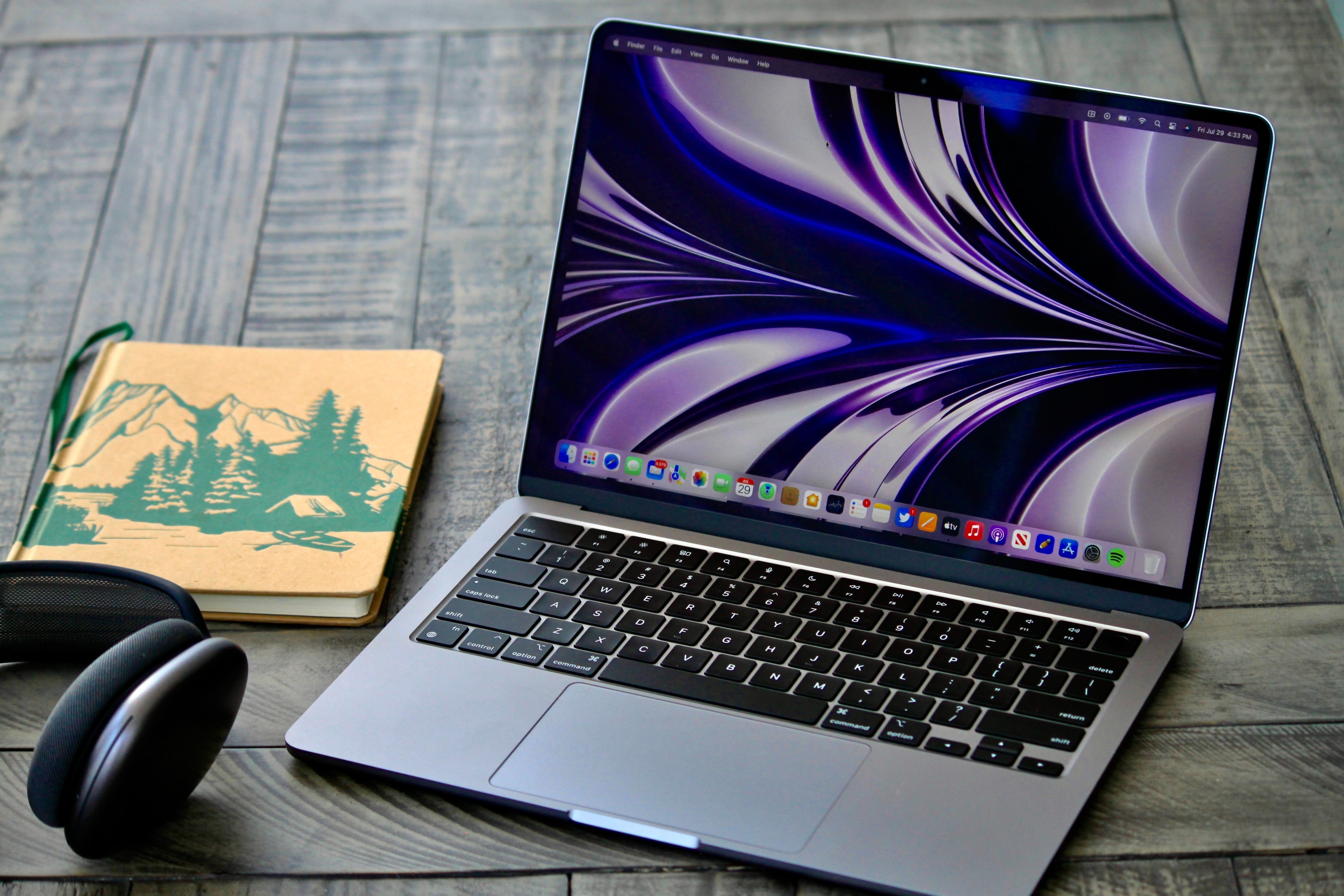 The Future of AI-Powered Laptops – ScreenShield